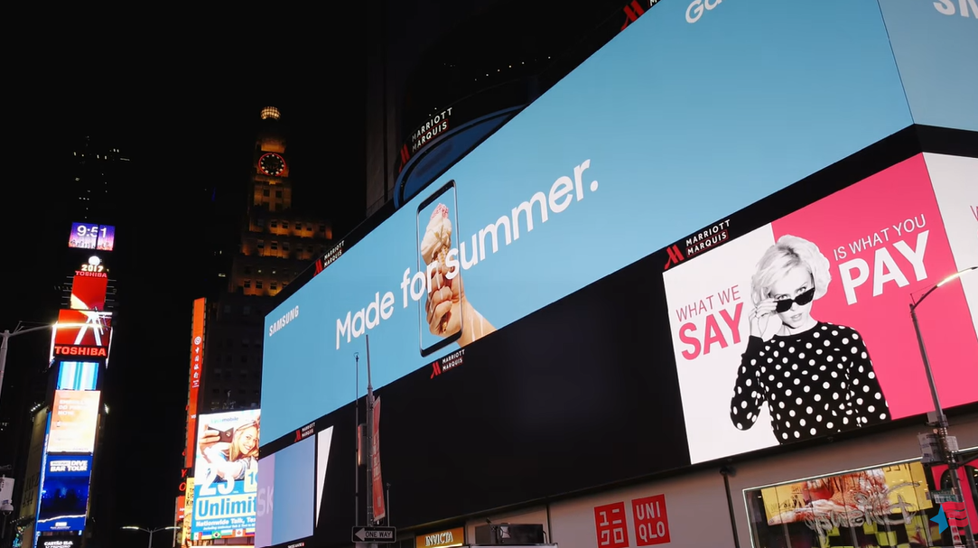 Graphic Designer Career Overview - MLC